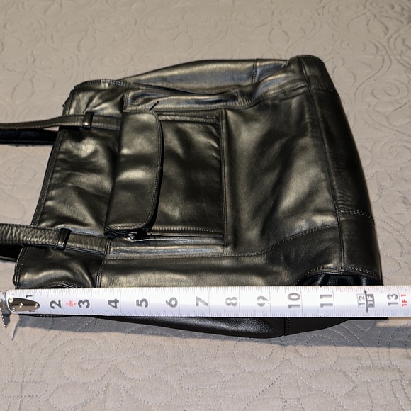 Derek Alexander | Bags | Derek Alexander Black Leather Crossbody Bag ...